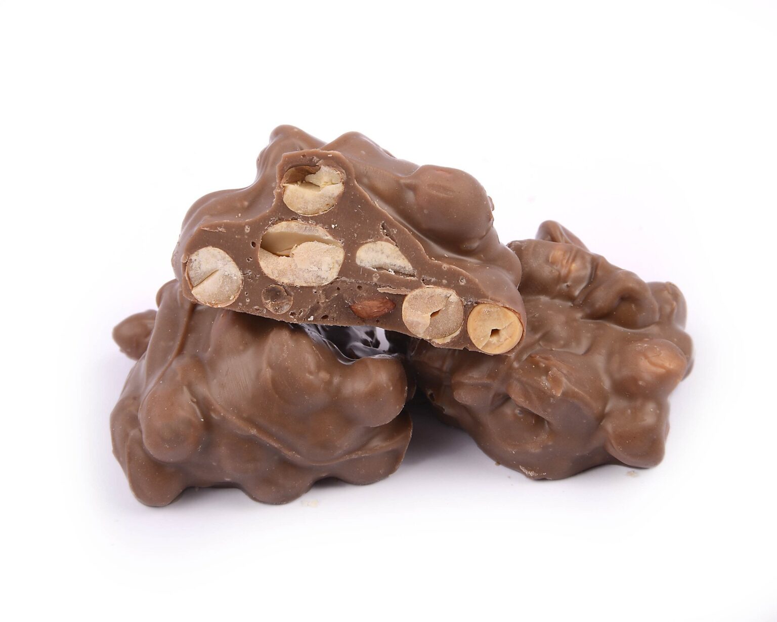 Milk Choco Peanut Clusters 150g | SweetsWorld Australia
